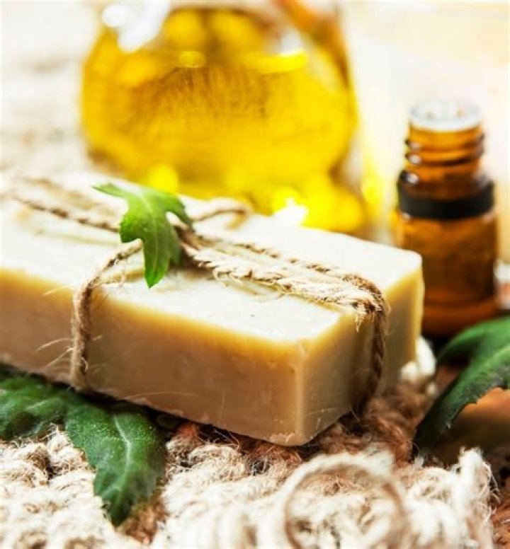 Is olive oil soap good for hair? - The Daily Insight